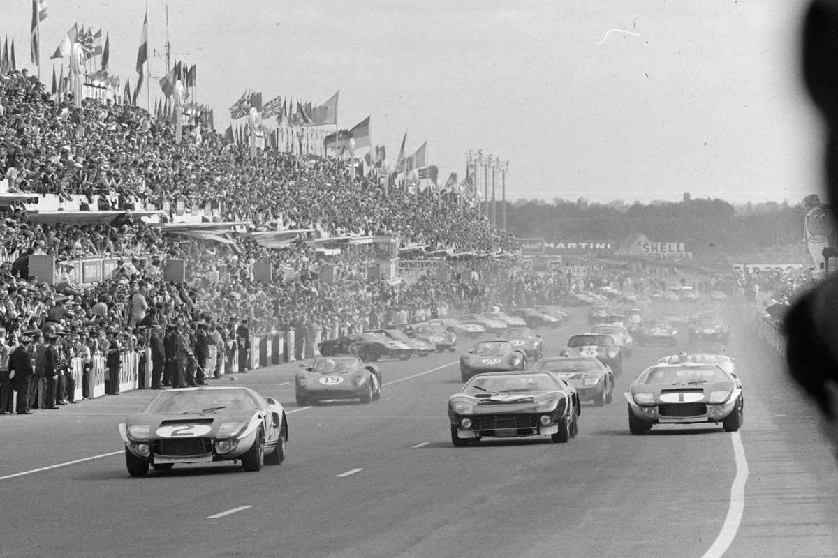 StriveME - فورد 427 V8.. المحرك الذي صنع التاريخ في لومان